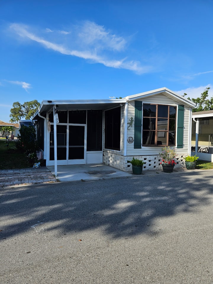 Our Little Slice Of Heaven - Keystone, FL