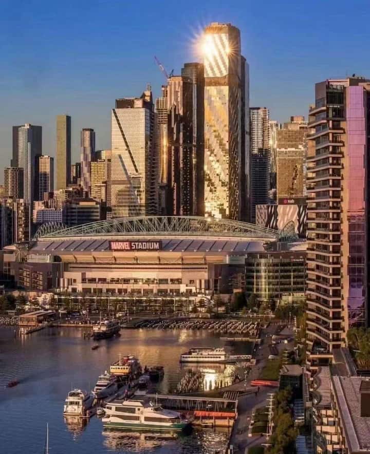Wsp 2br+balcony/park/pool/sauna - St Kilda