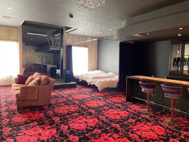 1日1組限定　お部屋にカウンター カラオケステージ付 P有　Wi-fi - Hakodate