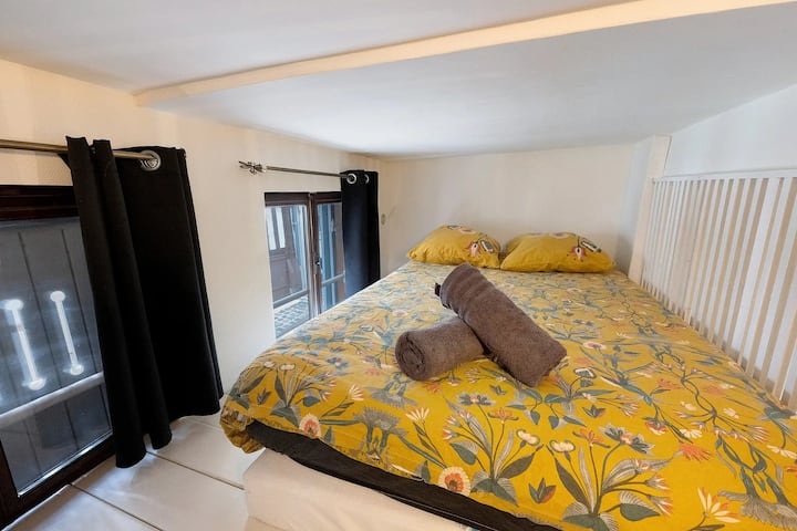Cosy Apartment In The Historic Centre Of Joigny - Joigny