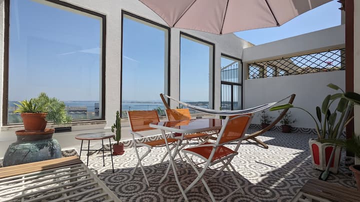 Spacious Riverside House • Tagus Views • Parking - Lisbonne