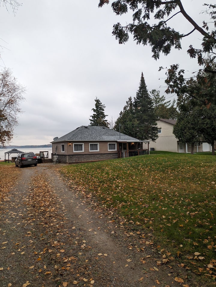 Our Beautiful Cottage - Kawartha Lakes