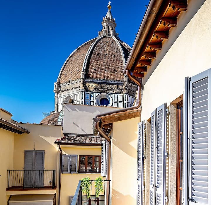 Duomo View Terrace • 2br/2ba • Elevator • Central - Florenz