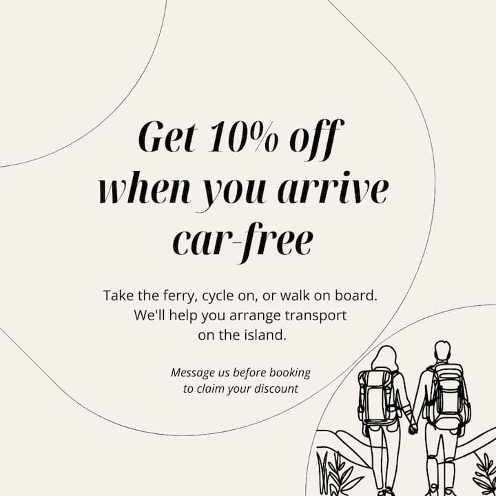 The Bird House - Forest Cabin Near Vesuvius Beach - Galiano Island