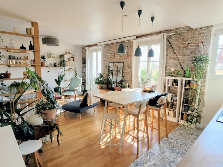 Superbe Appartement Duplex Grand Et Lumineux - Paris