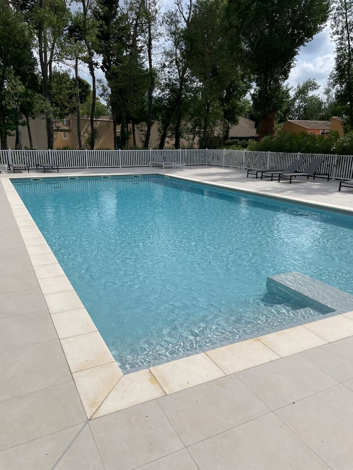 Bastidon Premium • Piscine & Nature - Les Baux-de-Provence