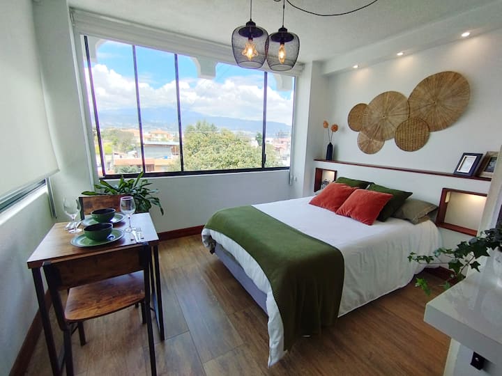 Estudio, Hermosa Vista Tumbaco Cerca Aeropuerto - Quito