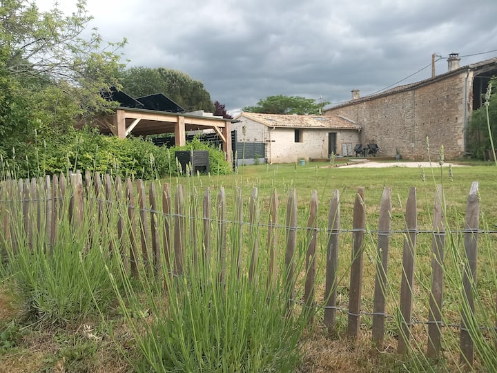 Maison Entièrement Indépendante - La Crèche