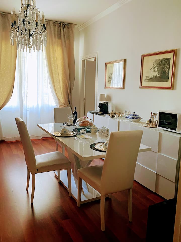 Il Tuo Angolo Di Charme Privato A Firenze - フィレンツェ