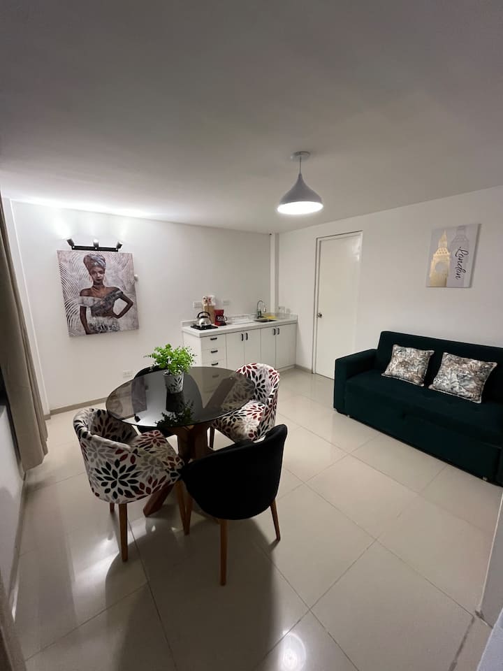 Beautiful Apartment Close To Downtown Miraflores. - Lima