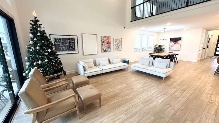 Modern 5br Home: Breakfast, Garden, Bbq, Piano - Denton, TX