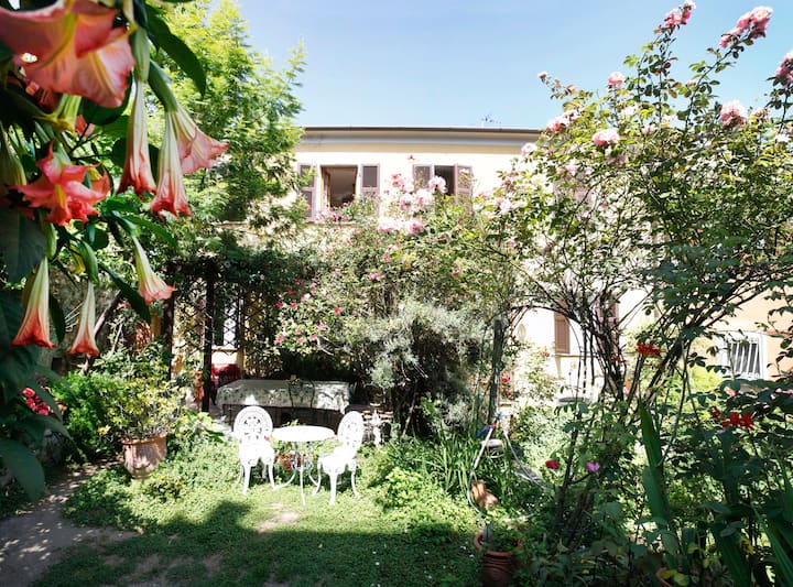 Il Giardino Segreto Camera Vista Giardino - Carrara