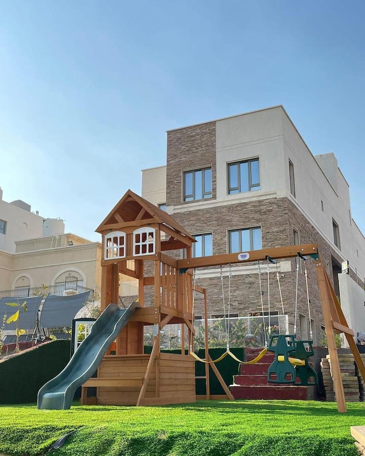 Marmara Chalet (Beach House) - Kuwait