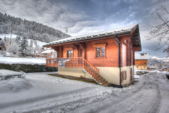 Morzine Traditional Ski Chalet - Morzine