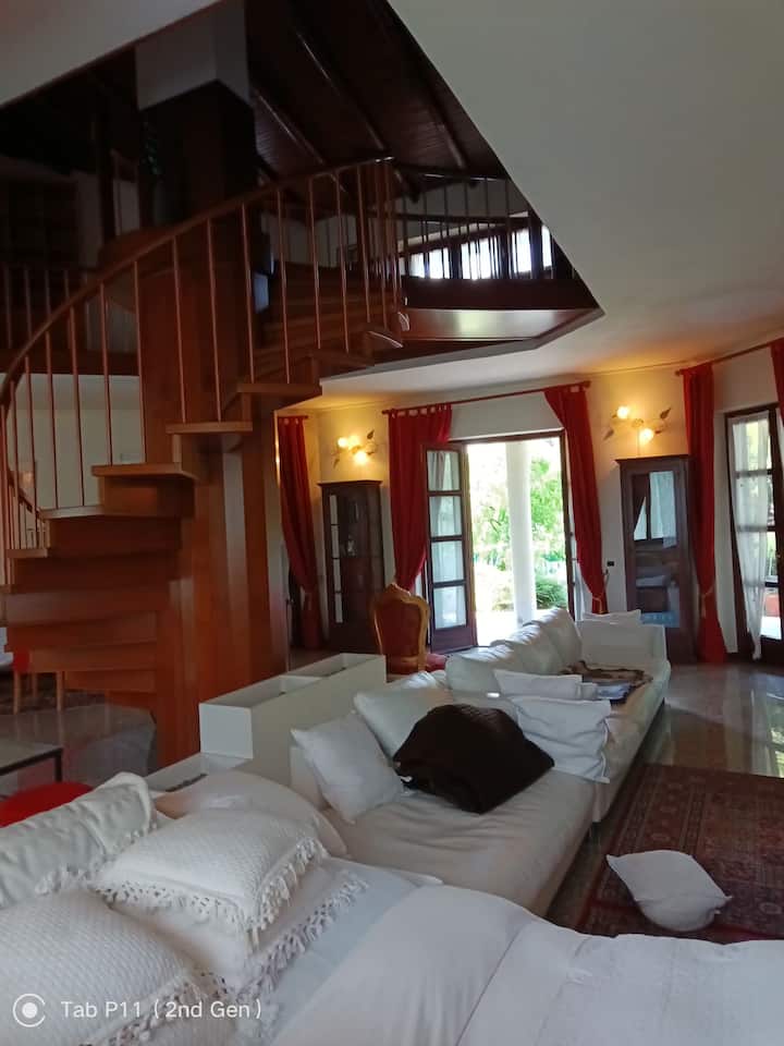 Room In Como Italy. - Lake Como
