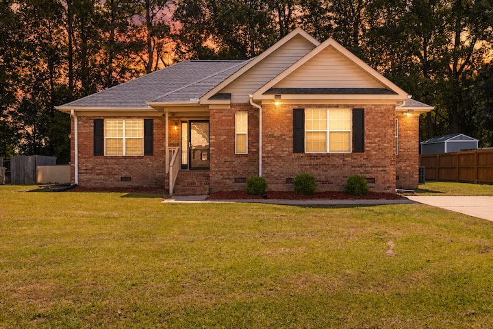 Charming Boho Getaway: 5 Min To Ecu - Greenville, NC