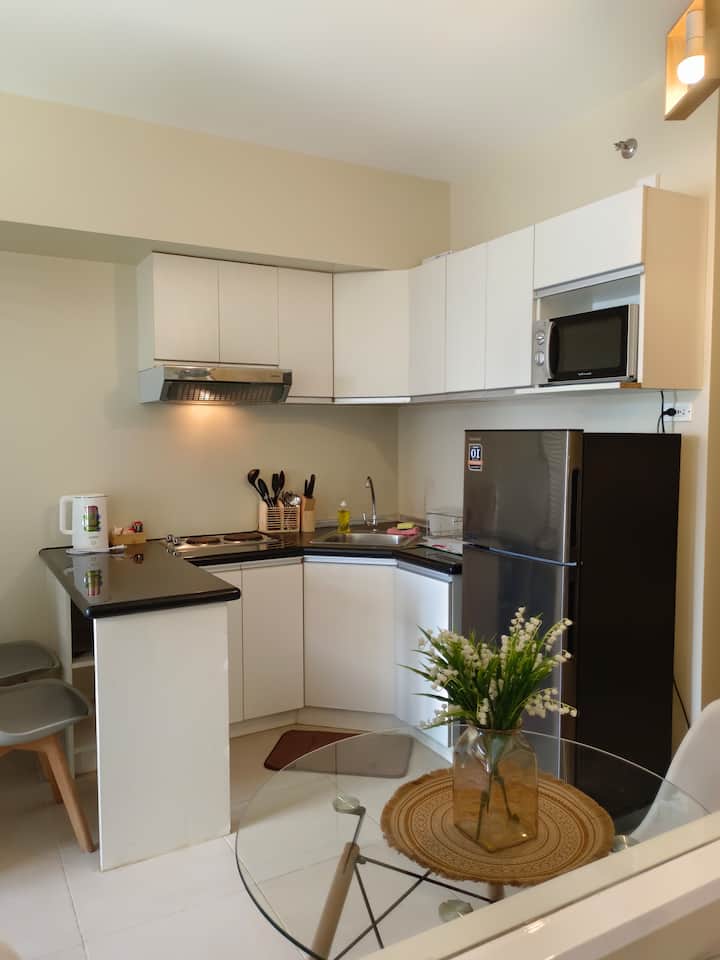 Cozy Studio @ Avida Riala W/ Stunning View - Cebu