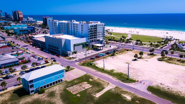 Home In Gulf Shores "B" - Gulf Shores, AL