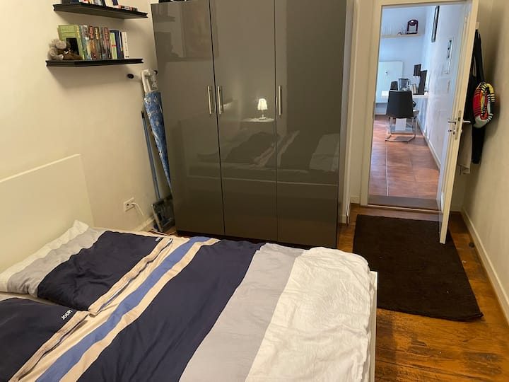 Niederrad Zentral & Flughafennah - Francfort