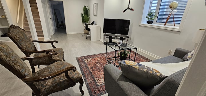 2b1b Spacious Private Unit - Mississauga