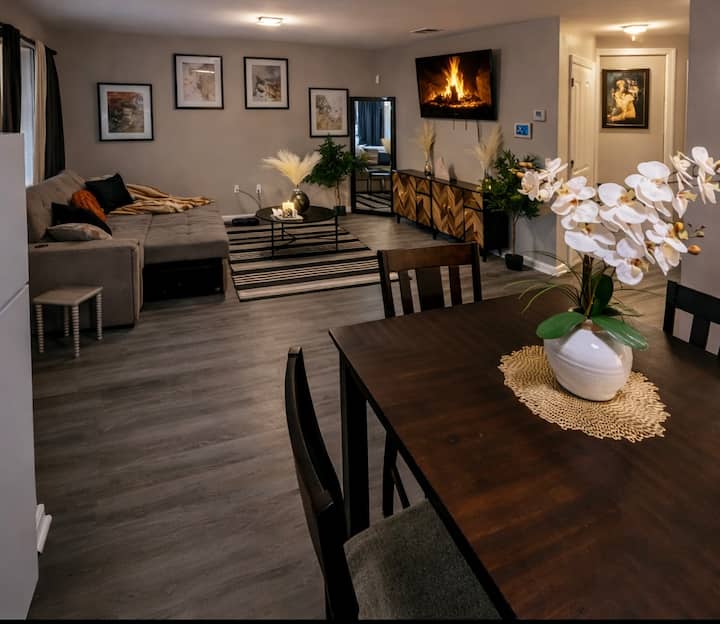 Modern 3br Near Lsu&plants | Fast Wifi | Sleeps 6 - BREC's Baton Rouge Zoo