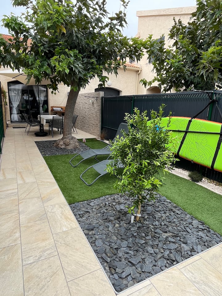 Petite Maison Climatisée à 300 M De La Plage - Borgo