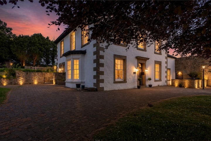Hall Gowan, Georgian Home, Nr The Lake District - Carnforth