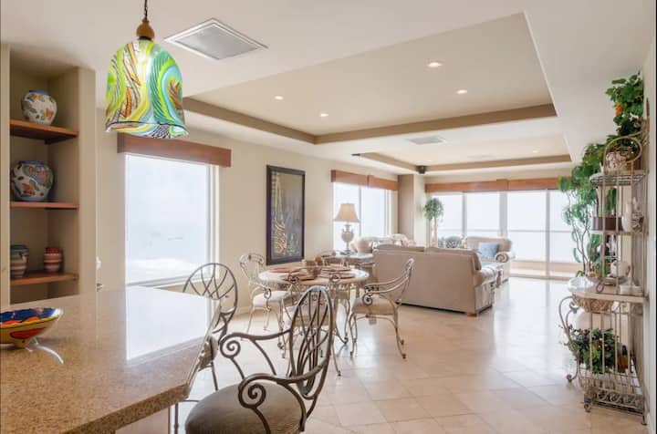 Beachfront Condo In Rosarito - Rosarito
