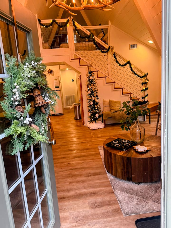 2 Min To Ober Mnt | Hot Tub | 8 Min To Gatlinburg - Gatlinburg, TN