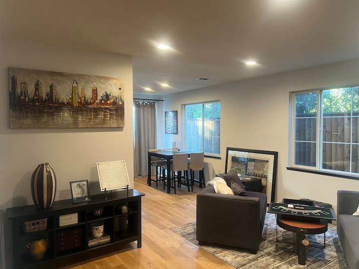 Modern Home Near Levi’s Stadium - Great Barrier Reef, Santa Clara