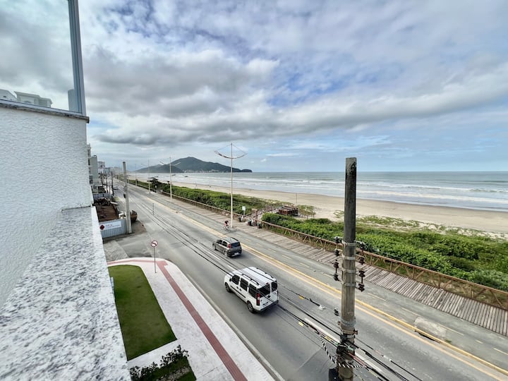 Frente Mar Em Navegantes — Vista Espetacular! - Navegantes