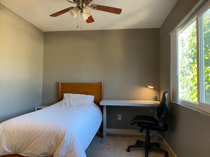 Cozy Room In Private Community: Upstairs - 샌디에고