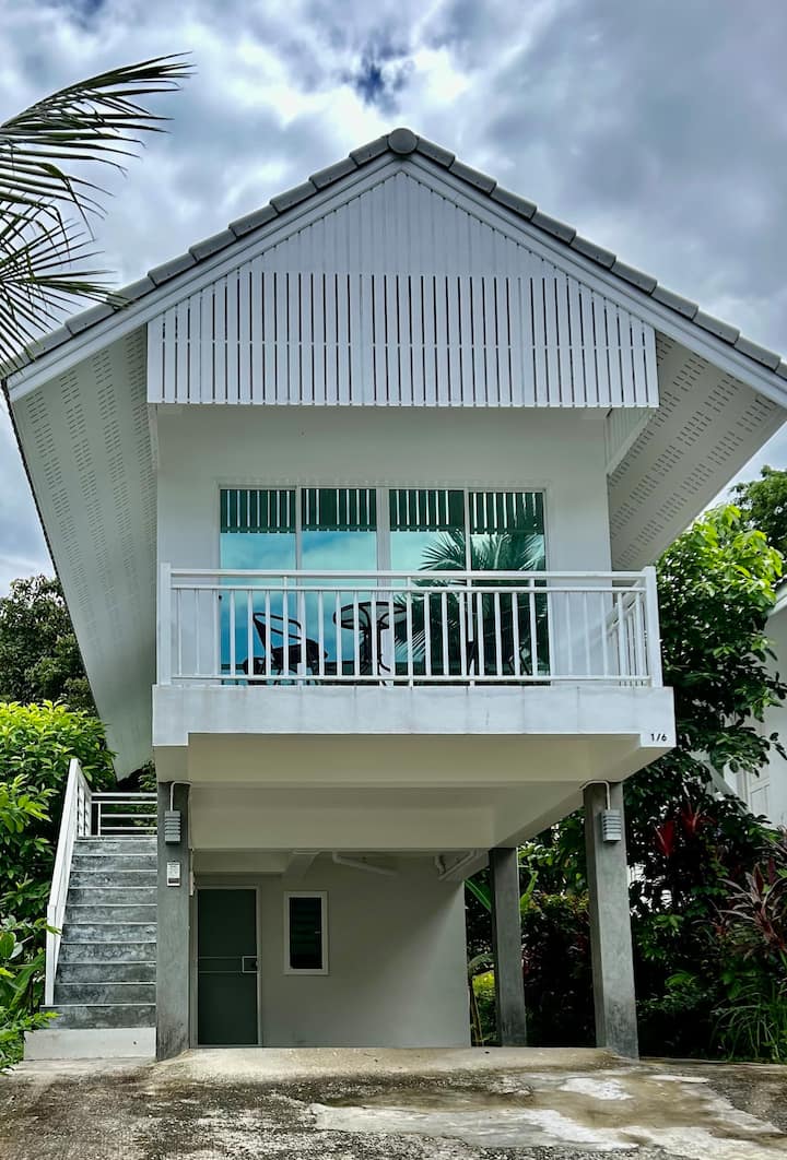 Serene Two-unit Home In Kata Hills, Phuket - Provincia de Phuket