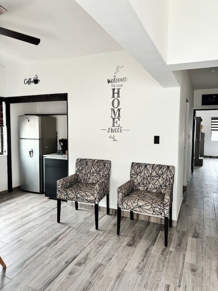 Departamento Excelente Ubicación - Monterrey