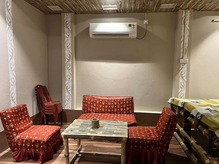 Sobuj Gram - Kolkata (Calcutta)