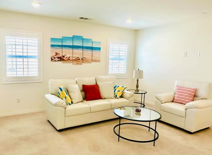 3 Bedrooms - Family Trip Special - Orange County, CA