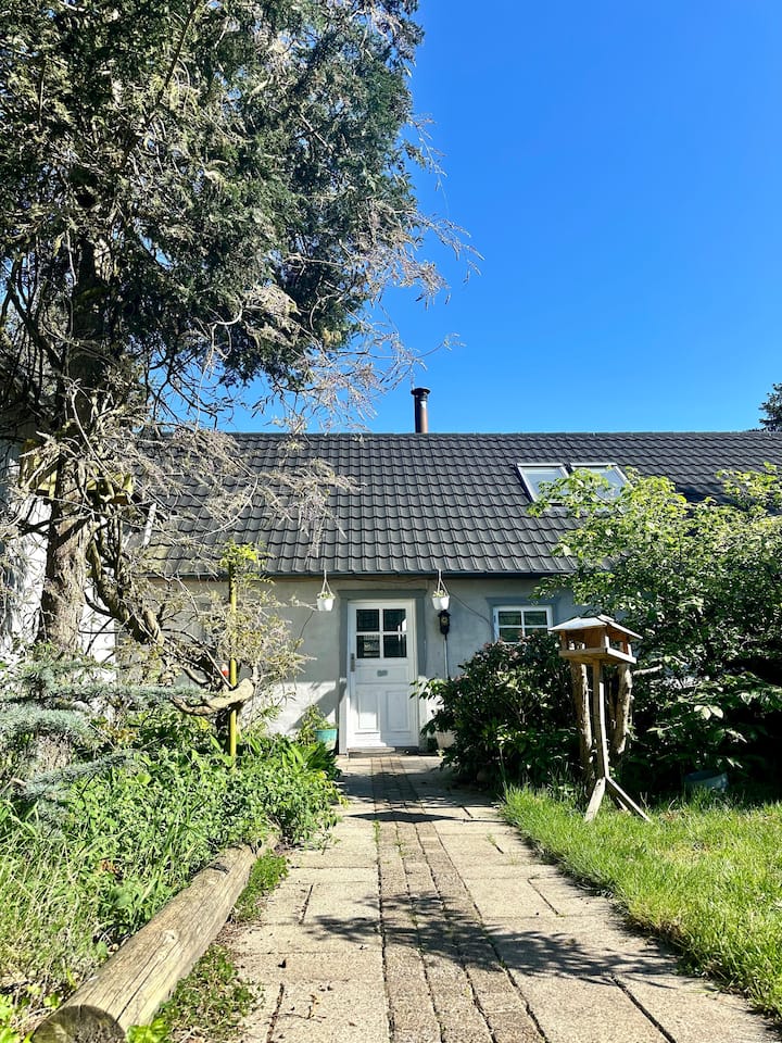 Guest House Near The Beach - Hou