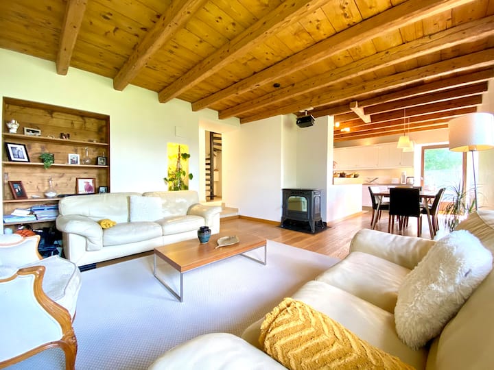 La Maison De La Source, Au Calme, 35min De Suisse - Lac du Môle