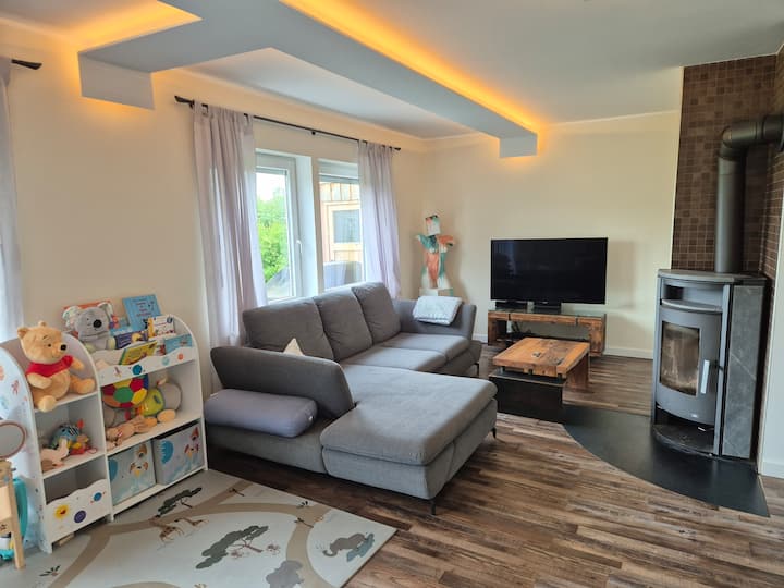 Modernes Haus Zum Wohlfühlen Im Grünen - Saarburg