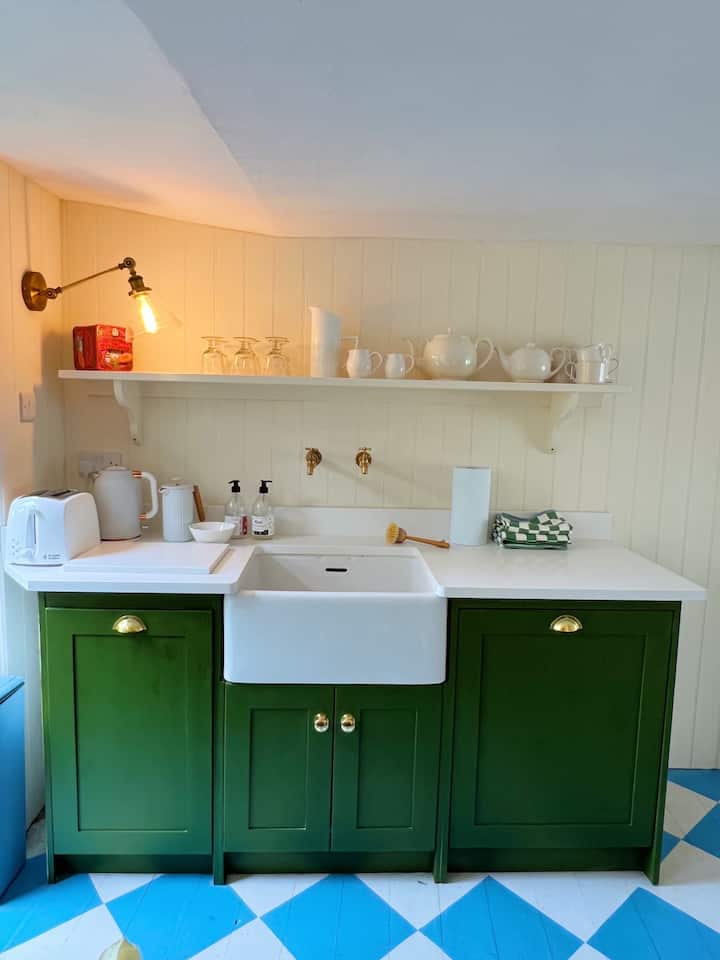 Luxurious Retreat On Rye High Street - Camber Sands