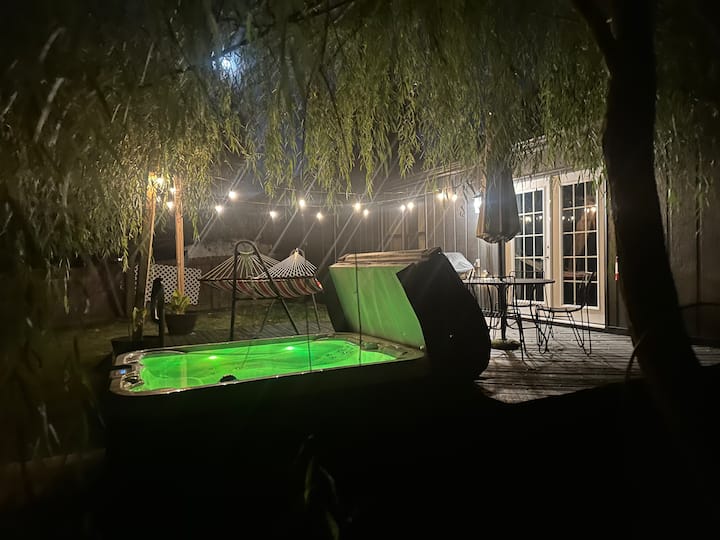 Fishers Home Pet Friendly, Hot Tub, Safe And Quiet - Splash Pad, Fishers