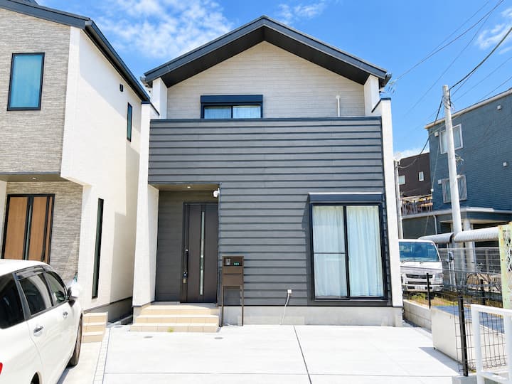 [Shinjuku, 25 Minutes By Train (Without Transfer)] Spacious And Relaxing Designer House, 110 Square Meters - 埼玉県