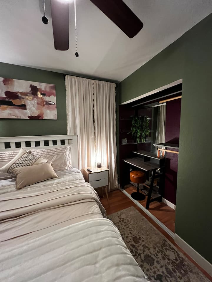 Retreat - Reno, NV
