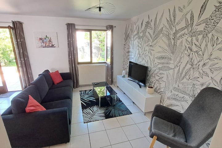 Maison Des Arts, Paris/aéroport/parc Des Expo - Île-de-France