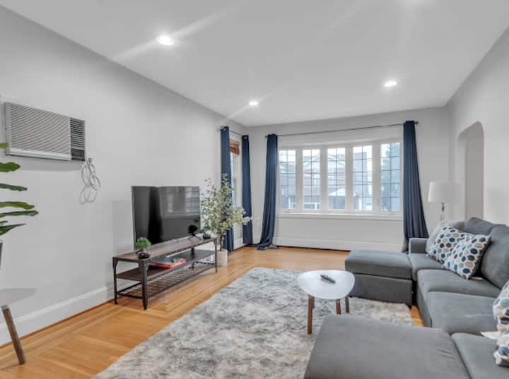 Private & Spacious Home Near Nyc & American Dream - North Bergen, NJ