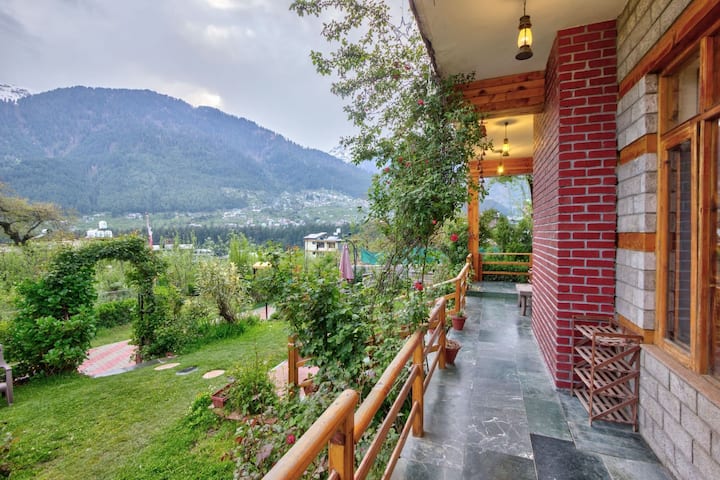 Cottage With Balcony Private Living Area Nd Garden - 馬納利