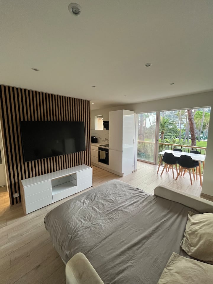 Charmant Studio Pour 2 Personnes - Mandelieu-La Napoule