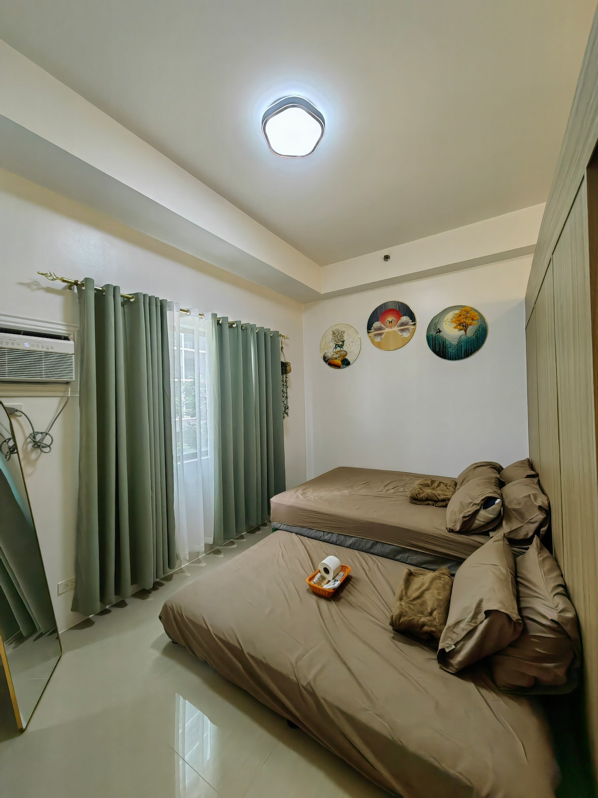 Shore Staycation MOA - Apartments for Rent in Pasay, Metro Manila ...