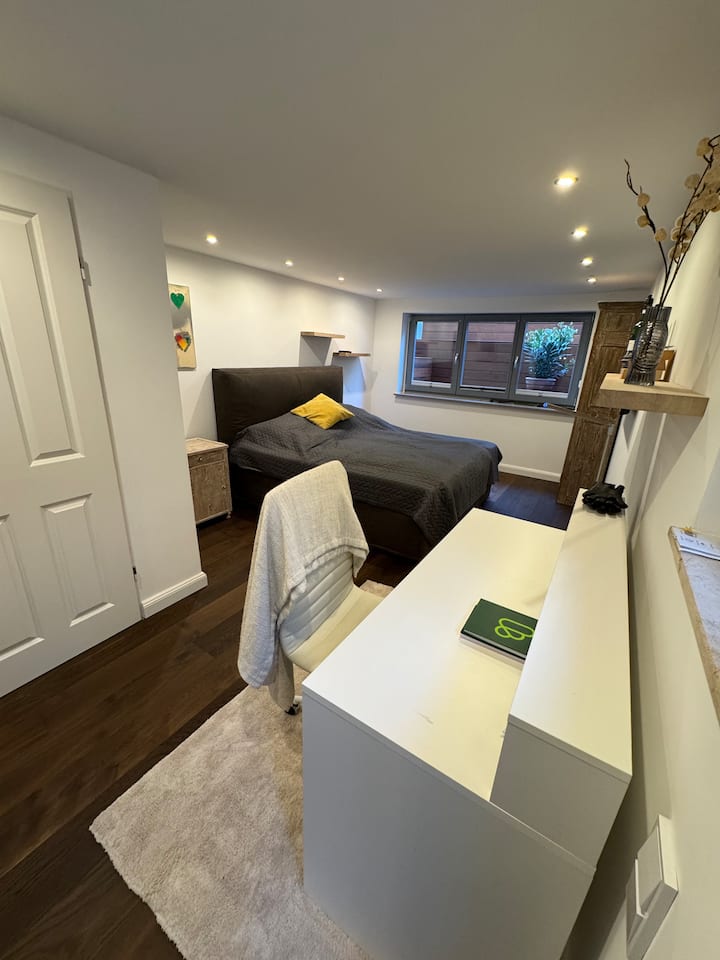 1 Zimmer Appartment Mit Garten Nähe Köln - Brühl