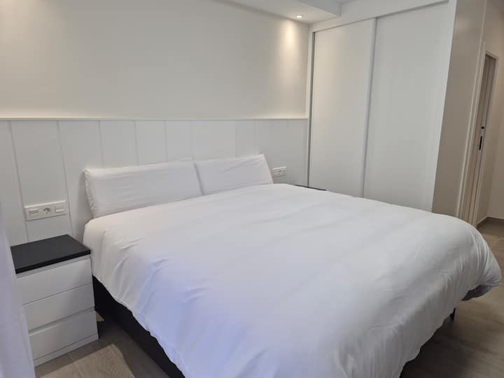 Room 3 In San Pedro De Alcantara - Marbella